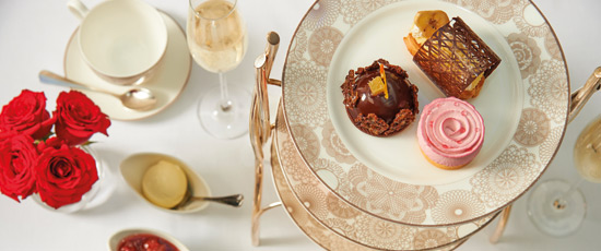 Christmas Afternoon Tea Experiences | Virgin Experience Days