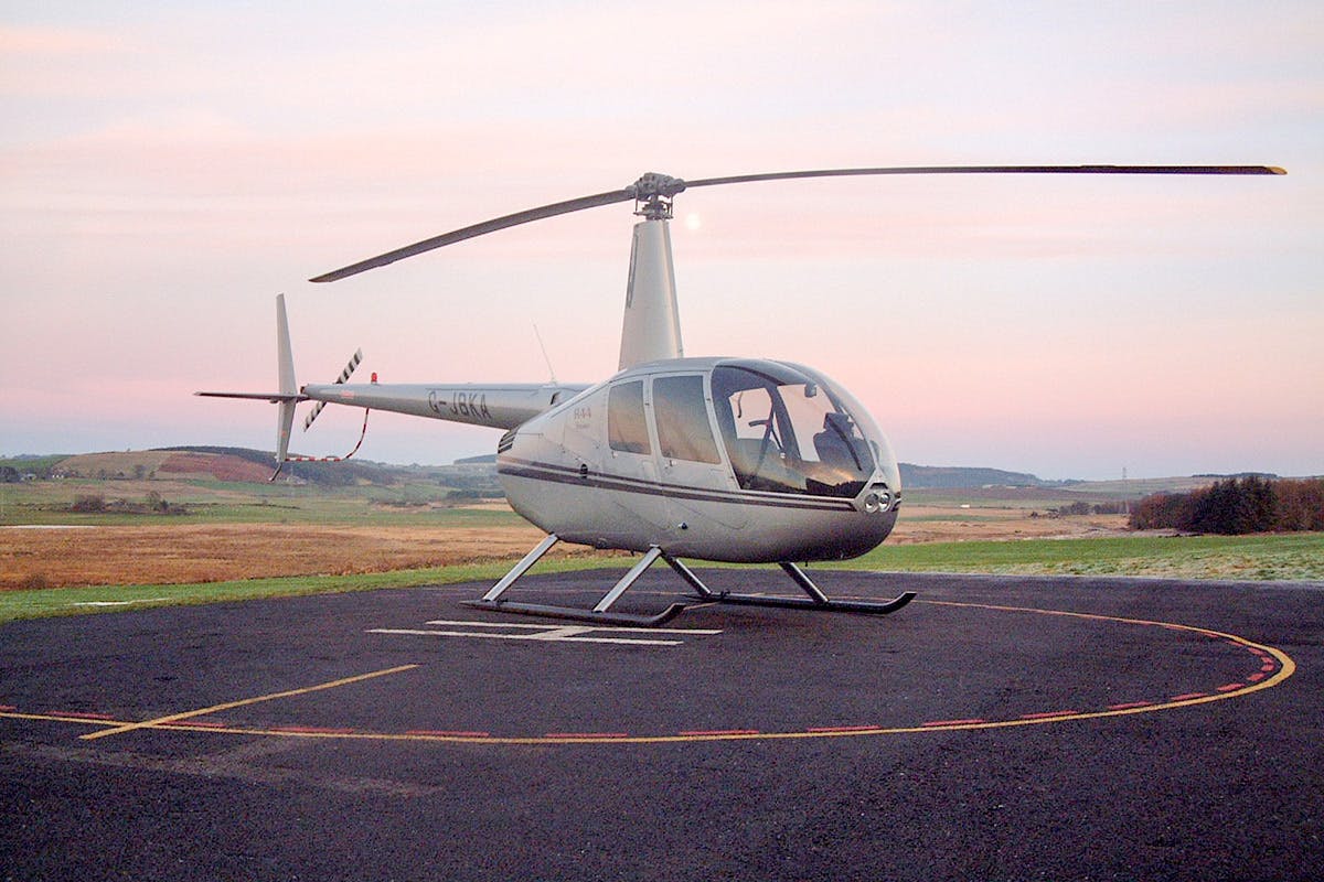 Introductory Helicopter Lesson | Virgin Experience Days