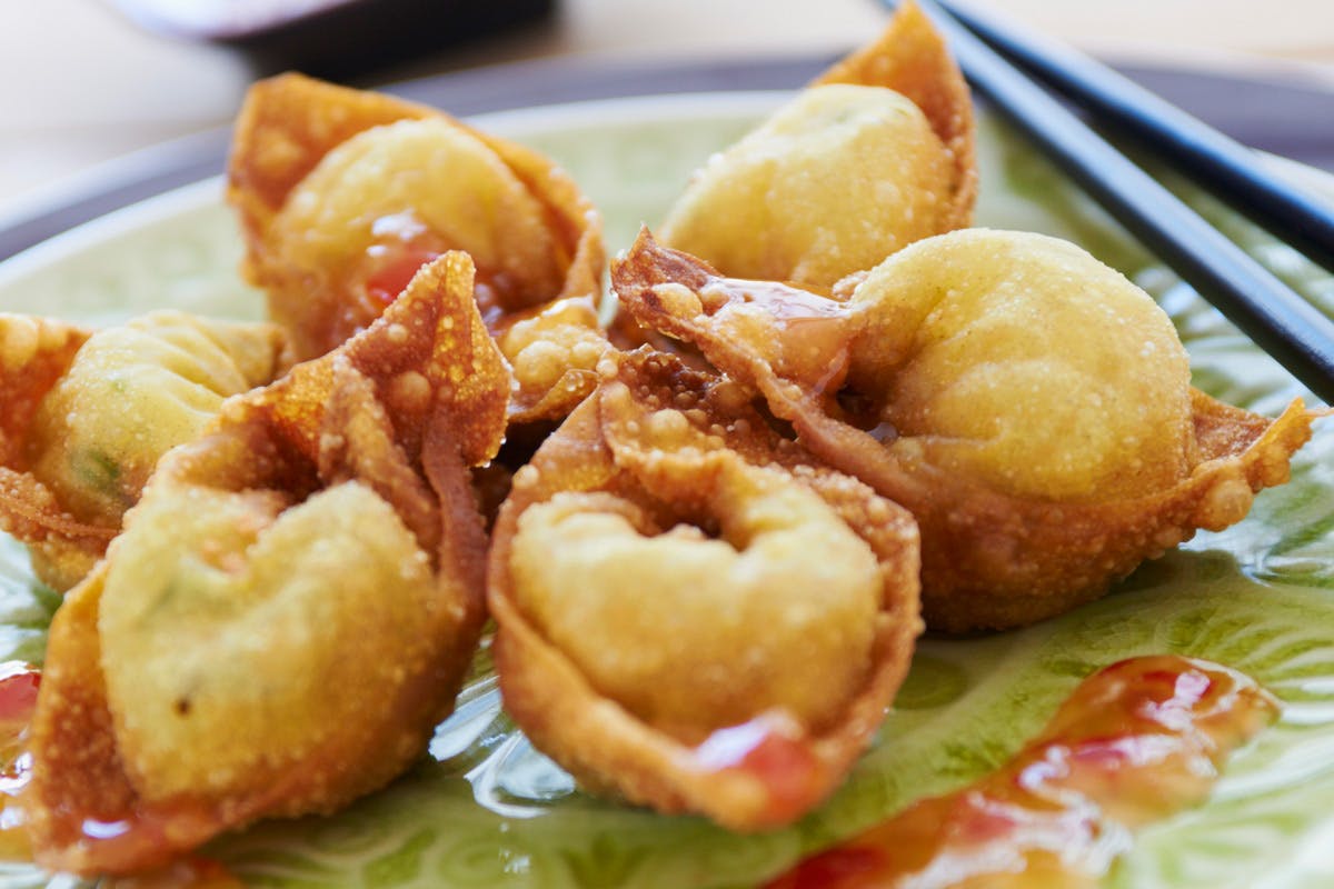 Evening Oriental Cookery Class at the School of Wok | Virgin Experience ...