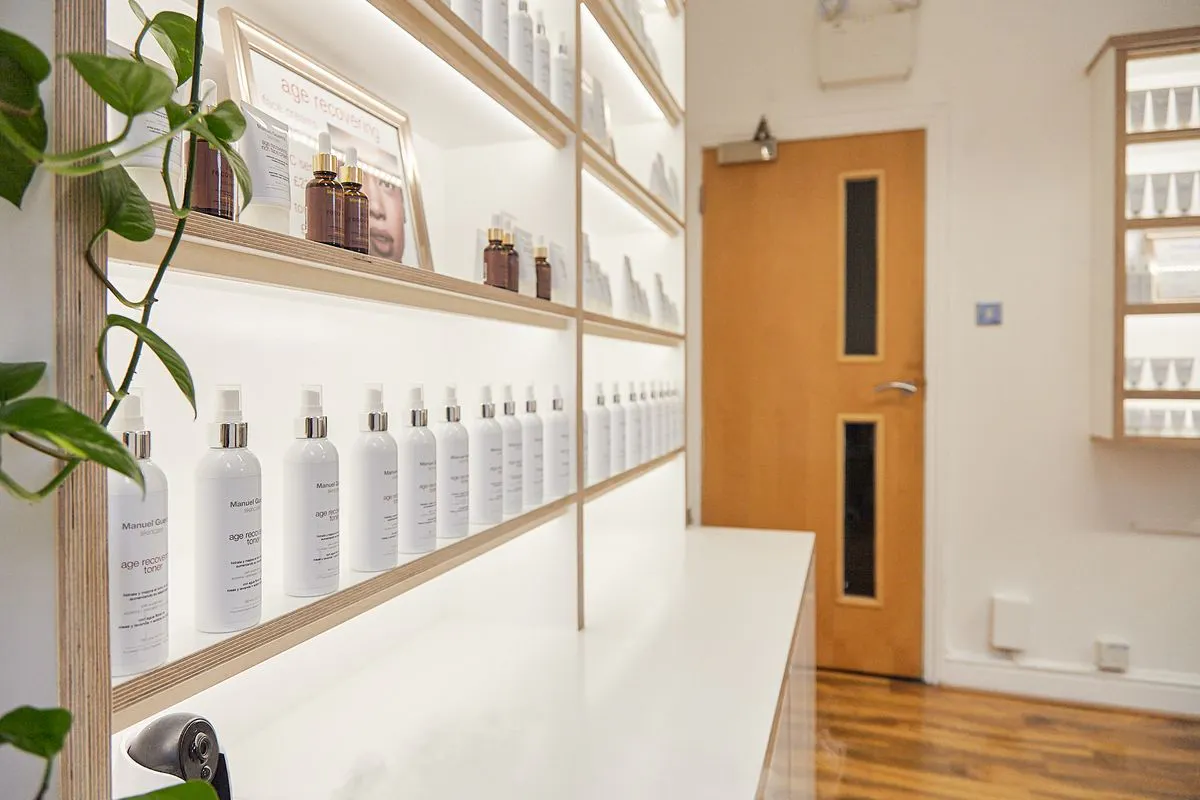 Bespoke Luxury Facial with MG Skincare | Virgin Experience Days