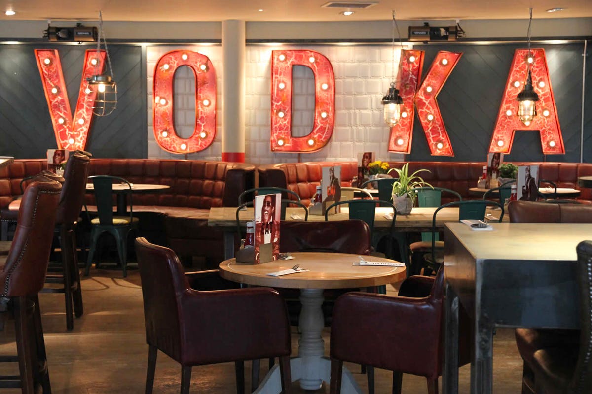 Revolution Cocktail Masterclass For Two | Virgin Experience Days