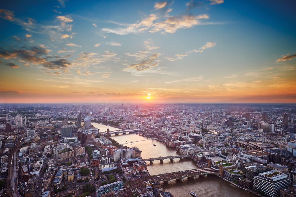 The View from The Shard and Dining at Hard Rock Cafe for Two | Virgin ...