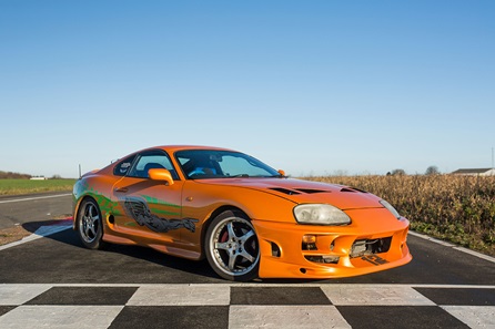 12 Lap Toyota Supra vs Nissan Skyline Driving Blast - Virgin Experience ...