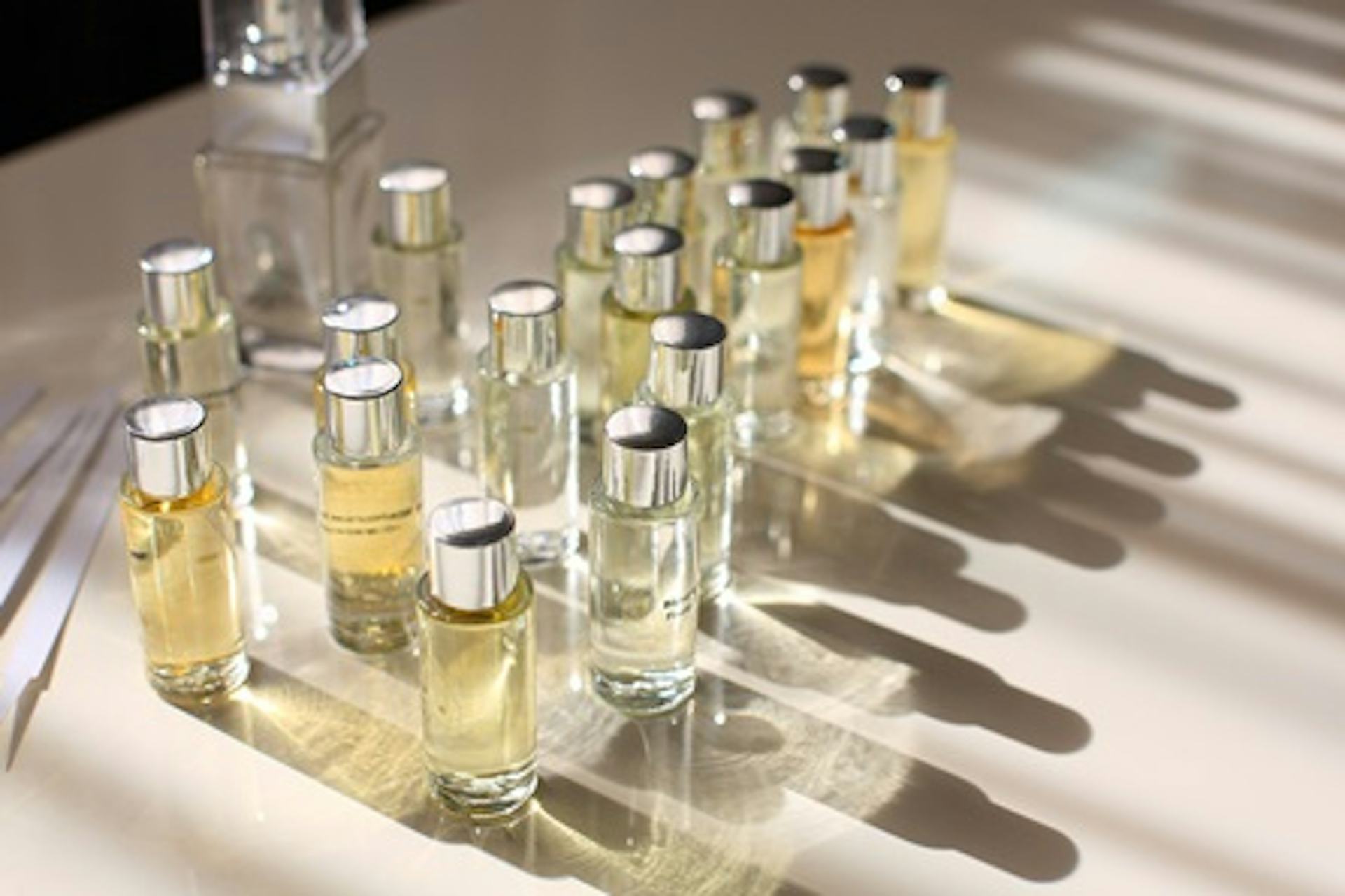 Make Your Own Perfume - Design & Create A Perfume | Virgin Experience Days