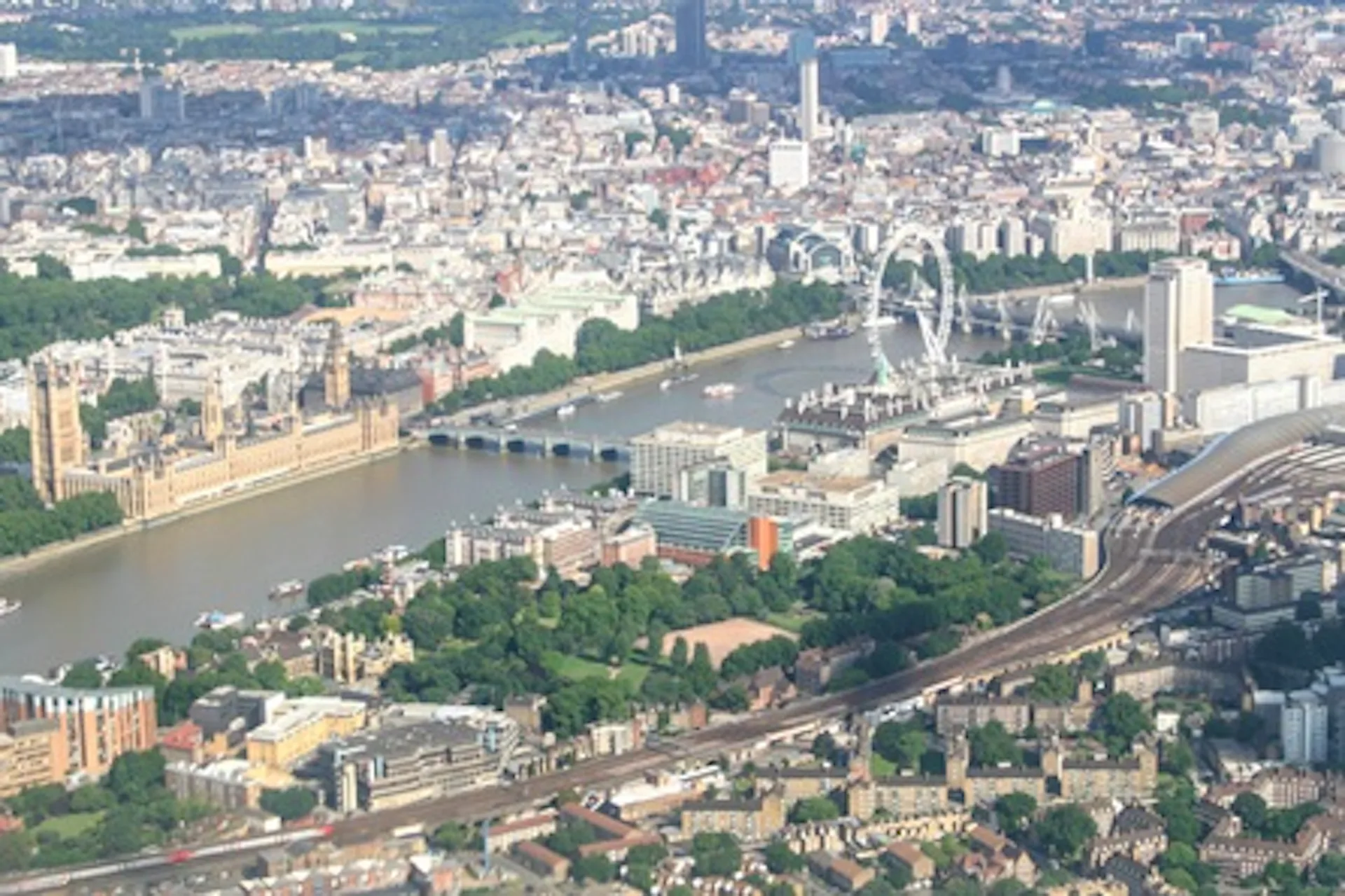Glimpse of London Helicopter Tour for One - Virgin Experience Days