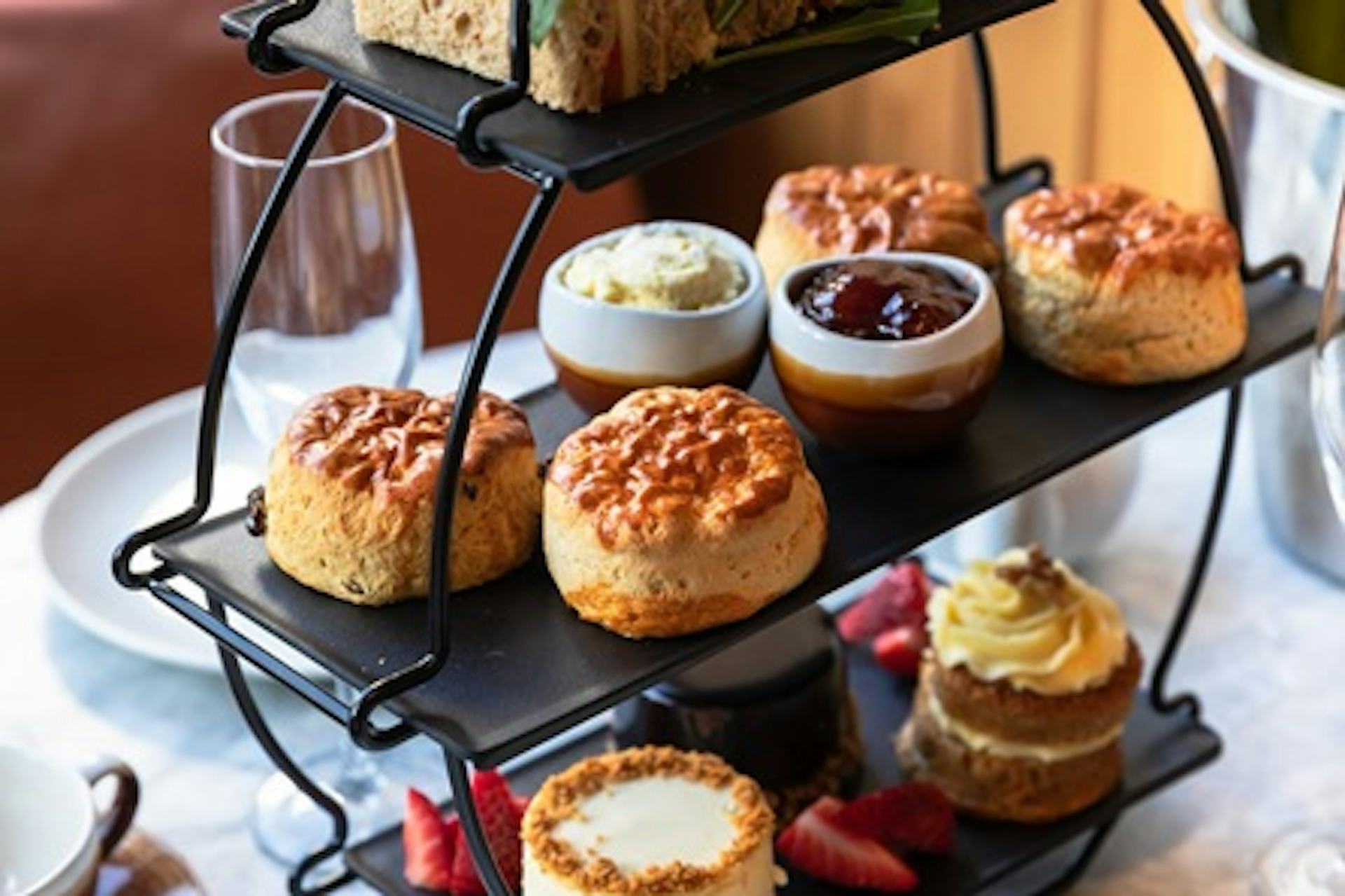 Highlights of The National Gallery Official Guided Tour and Cream Tea ...