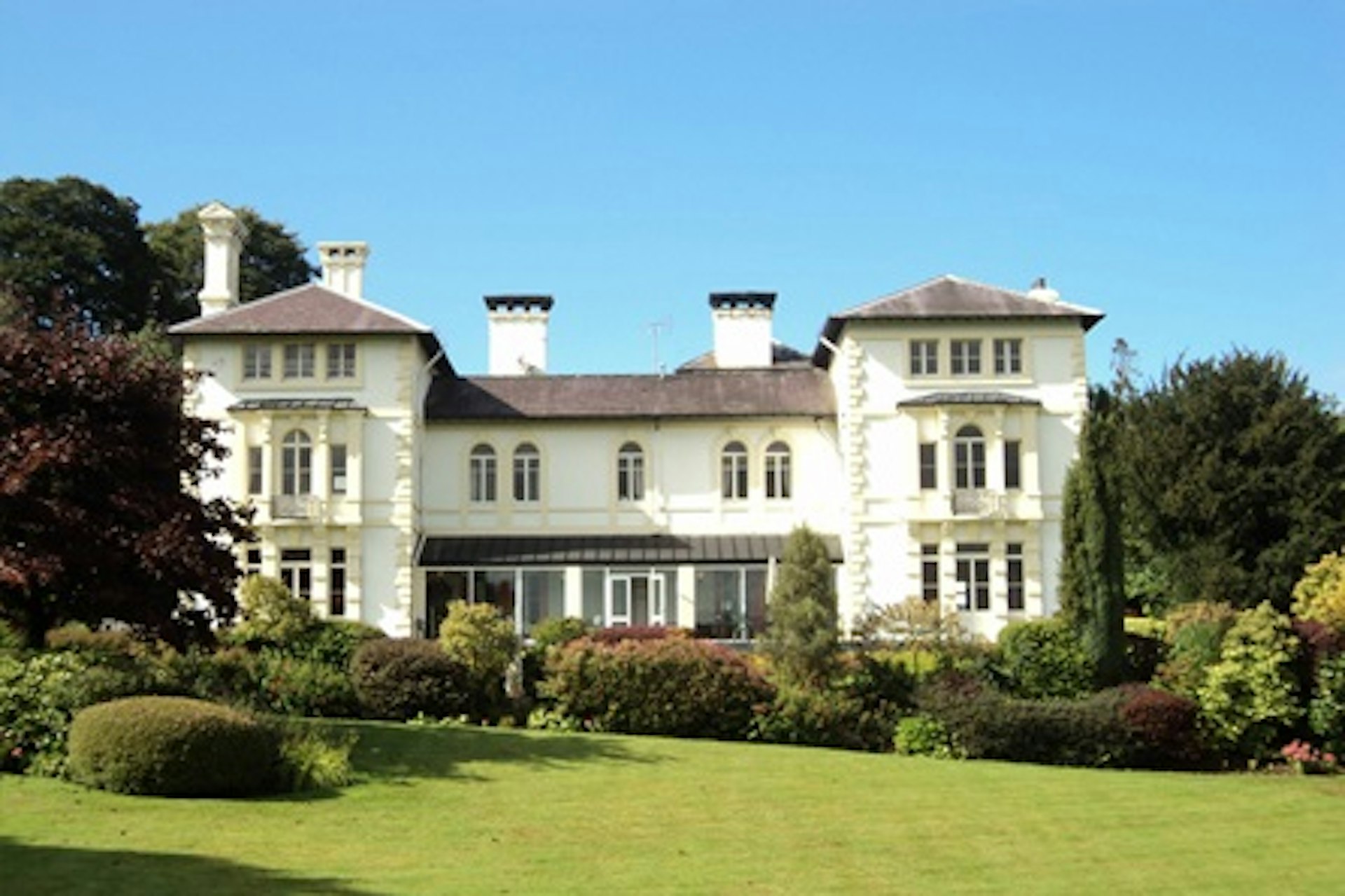 Countryside Getaways & Breaks UK | Virgin Experience Days