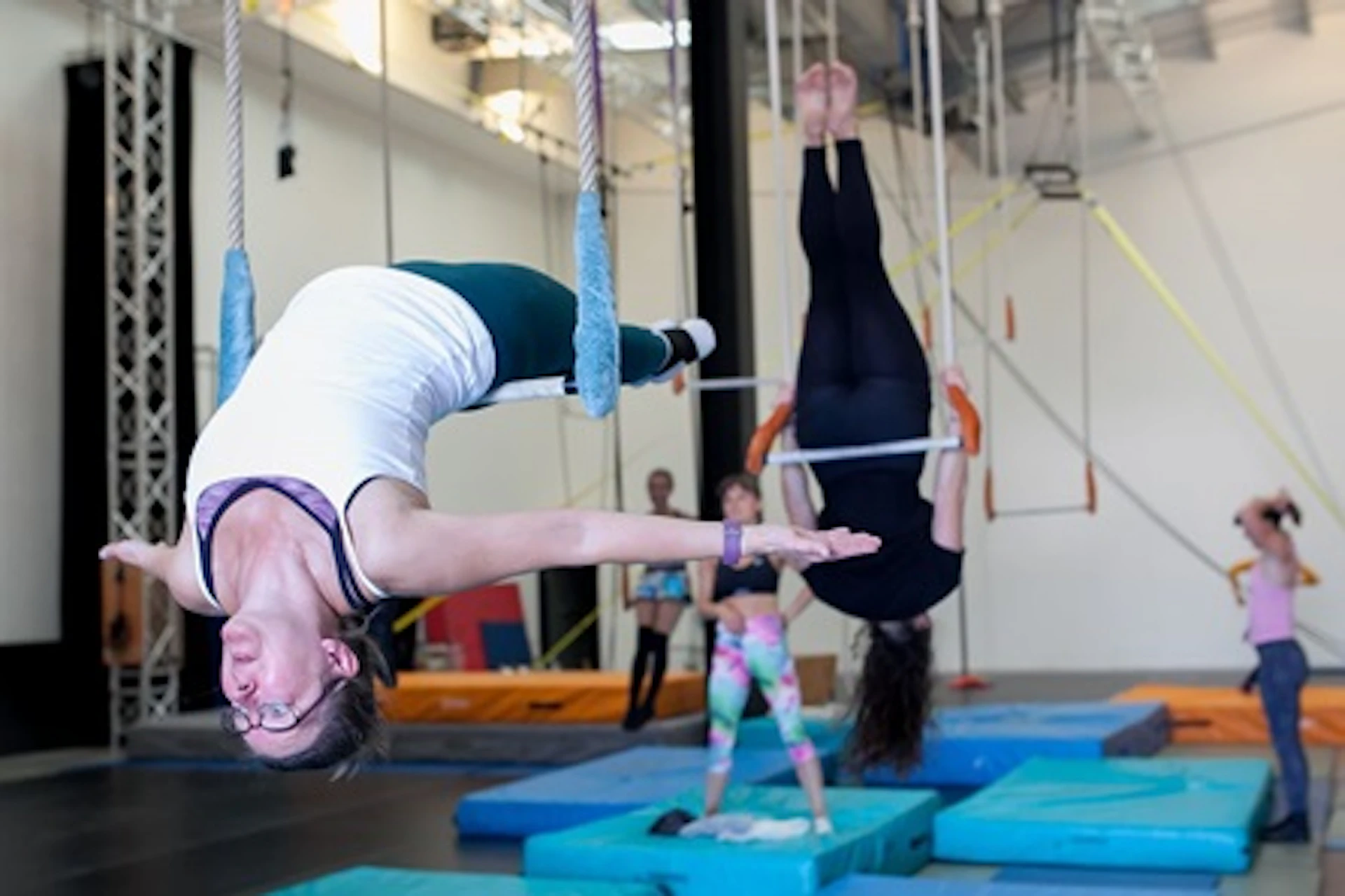 Flying Trapeze Experience at Aerial Circus School